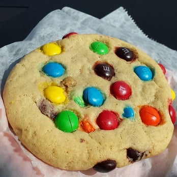 EILEEN’S COLOSSAL COOKIES - Updated December 2025 - 29 Photos & 22 ...