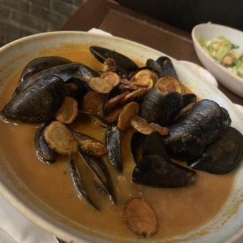 LE MOO - Updated July 2024 - 1567 Photos & 906 Reviews - 2300 Lexington ...