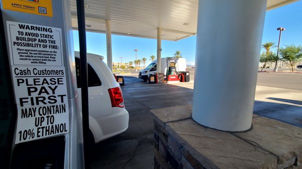 SMITHS FUEL - Updated October 2025 - 25 Photos - 8385 W Warm Springs Rd ...