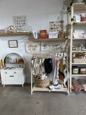 VIBE BOX - Updated August 2024 - 10 Photos - 13802 N 32nd St, Phoenix ...