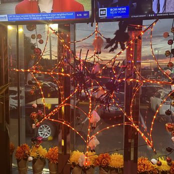 EMBASSY DINER - Updated June 2025 - 309 Photos & 363 Reviews - 4280 ...