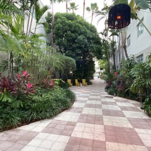 THE SOCIAL CLUB - 2041 Photos & 1689 Reviews - 1717 Collins Ave, Miami ...