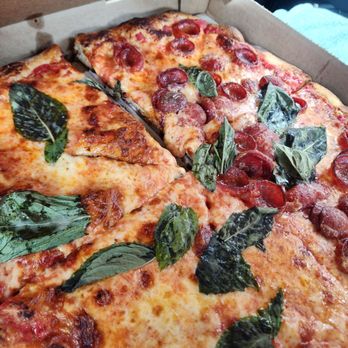 Photos of ANGELO’S PIZZERIA - Updated August 2024 - 1319 Photos & 895 ...