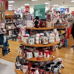 TARGET - Updated July 2025 - 23 Photos - 708 E Expressway 83, McAllen ...