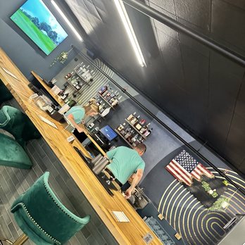 TAPIT SOCIAL HOUSE - Updated January 2026 - 37 Photos - 42 N Main St ...