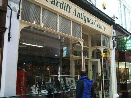 CARDIFF ANTIQUE CENTRE - Updated June 2024 - 10-12 Royal Arcade ...