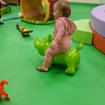 TREEHOUSE INDOOR PLAYGROUND - Updated December 2025 - 99 Photos & 22 ...