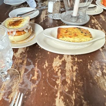 GADSBY’S TAVERN RESTAURANT - Updated May 2025 - 466 Photos & 462 ...