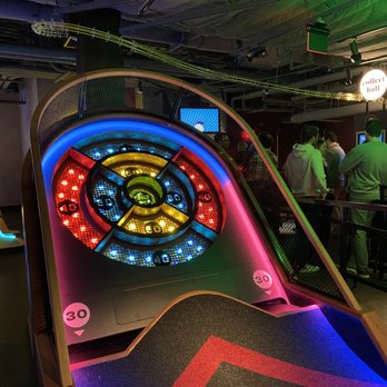 PUTTSHACK - BOSTON - Updated October 2025 - 444 Photos & 251 Reviews - 58 Pier 4 Blvd, Boston ...