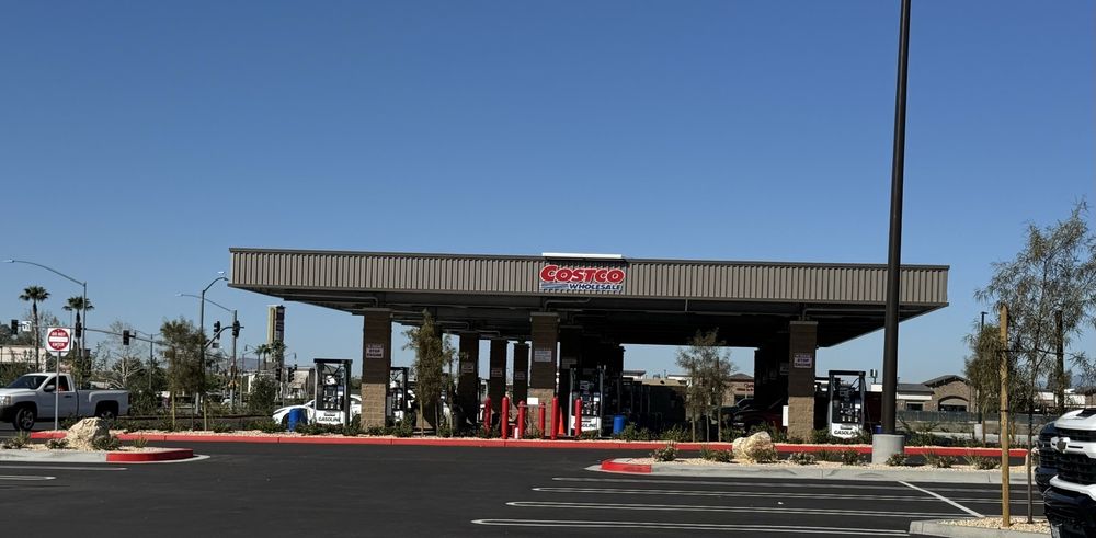 COSTCO GAS - Updated December 2025 - 14 Photos - 28000 Greenspot Rd ...