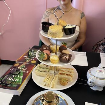 QUIRKY ROYAL TEA ROOM - Updated December 2025 - 142 Photos & 90 Reviews ...