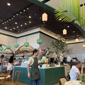 MADAME OLIVIA - Updated August 2025 - 96 Photos & 40 Reviews - 1821 NE ...