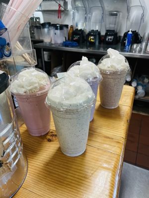 JUNE LAKE JUNCTION CAFE AND DELI - Updated May 2025 - 22 Photos & 56 ...