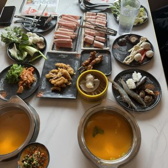 HOTPOT 88 - Updated May 2025 - 181 Photos & 41 Reviews - 2502 S 130th ...