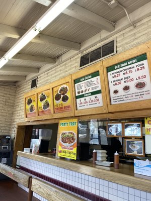 MOS 2 - Updated December 2025 - 84 Photos & 216 Reviews - 1933 W 17th ...