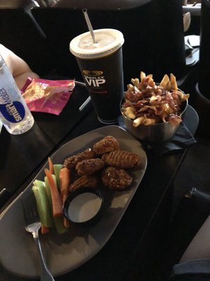 CINÉMA CINEPLEX ODEON BROSSARD ET VIP - 74 Photos & 30 Reviews - 9350 ...