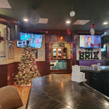 BRIX TAPHOUSE - Updated December 2025 - 335 Photos & 195 Reviews - 300 ...