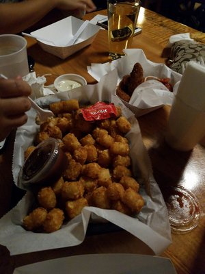 THE UNIVERSITY OF CHICAGO PUB - 15 Photos & 62 Reviews - 1212 E 59th St ...