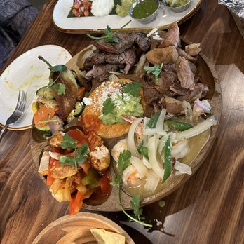 SOL AGAVE - Updated April 2025 - 1348 Photos & 1330 Reviews - 749 West ...