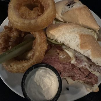 MCSHANE’S IRISH PUB- DOWNTOWN DETROIT - Updated April 2025 - 451 Photos ...