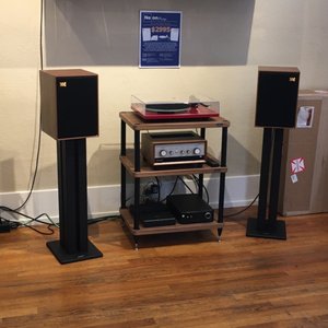 COMMON WAVE HI-FI - Updated June 2025 - 55 Photos & 42 Reviews - 1451 E ...