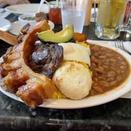 POLLOS EL PAISA - Updated December 2025 - 725 Photos & 550 Reviews ...