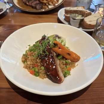 FIN POINT OYSTER BAR & GRILL - Updated December 2024 - 753 Photos & 574 ...