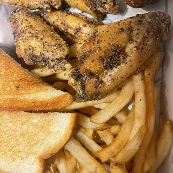 SLIM CHICKENS - Updated October 2025 - 18 Photos - 965 SE Alice's Rd ...