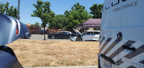 LUCID SERVICE CENTER - Updated December 2025 - 83 Photos - 4425 Granite ...