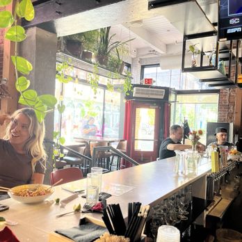 MUNI - Updated March 2025 - 223 Photos & 90 Reviews - 316 Delaware St ...