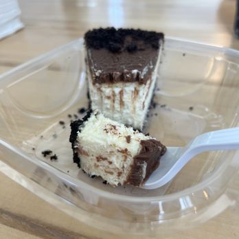 DOUBLES BEACHSIDE - Updated December 2025 - 103 Photos & 136 Reviews ...