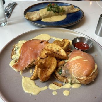 OEB BREAKFAST - TORONTO STREET - Updated December 2024 - 132 Photos ...