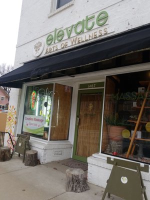 ELEVATE ARTS OF WELLNESS MASSAGE AND FLOAT SPA - LAWRENCE, KS - 11 ...