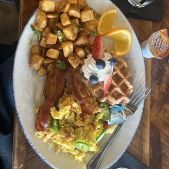 BARREL33 - Updated December 2025 - 78 Photos & 95 Reviews - 8208 E ...