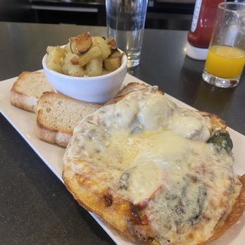 FITZWATER CAFE - Updated October 2025 - 306 Photos & 302 Reviews - 728 ...