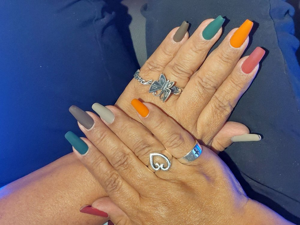 STONE OAK NAILS & SPA - Updated September 2025 - 18 Photos & 23 Reviews ...