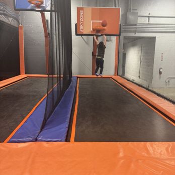 SKY ZONE TRAMPOLINE PARK - Updated December 2025 - 77 Photos & 28 Reviews - 2990 NE Hogan Dr ...