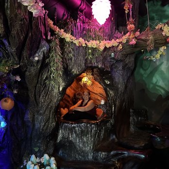 REQUIEM COFFEE TEA AND FANTASY - 1398 Photos & 555 Reviews - 280 S ...