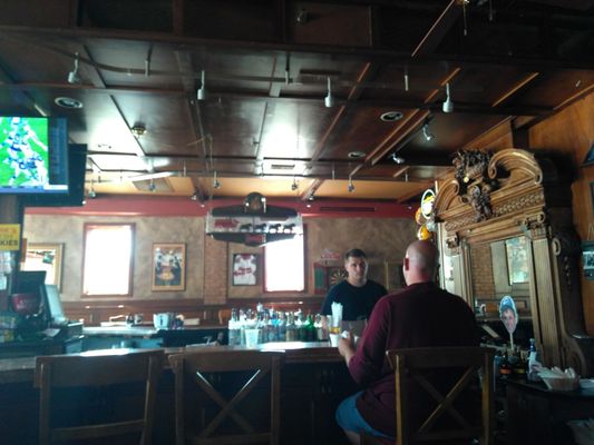 TRADESMAN TAVERN - 12 Photos & 43 Reviews - Bars - 5746 State Rd, Parma ...