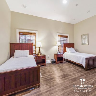 KEMAH PALMS RECOVERY - Updated April 2025 - 31 Photos & 10 Reviews - 1013 Delesandri Ln, Kemah ...