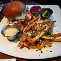 THE LEAGUE KITCHEN & TAVERN - Updated October 2025 - 263 Photos & 537 ...