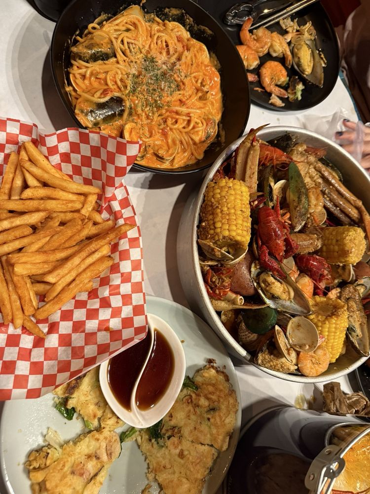 BAMBADA HARBOR SEAFOOD & K-FOOD MESA - Updated May 2026 - 2711 S Alma ...