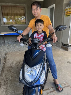 MOPED GARAGE - Updated January 2026 - 117 Photos & 190 Reviews - 1694 ...