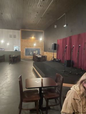 THE RUSTY PISTONS - Updated May 2025 - 18 Photos - 124 McKinney St ...