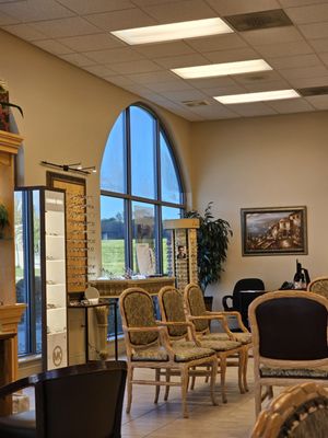 JOHNSON CURRAN OPTOMETRY CENTERS - Updated October 2025 - 57 Photos ...