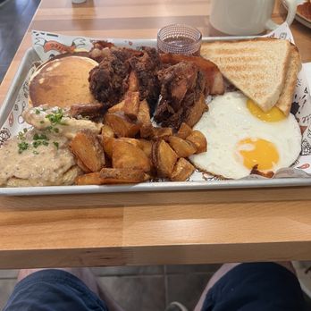 LOAFY LARK - Updated December 2025 - 49 Photos & 32 Reviews - 3103 ...