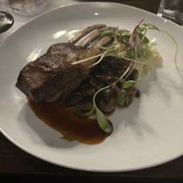 BARONS ON 1ST - Updated July 2025 - 147 Photos & 42 Reviews - 302 E 1st ...