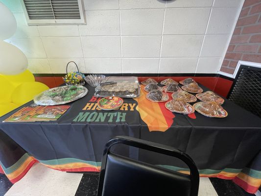 DEMITRIS RESTAURANT - Updated December 2025 - 149 Photos & 176 Reviews ...