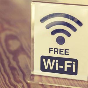 COMMACK MOTOR INN - Updated December 2025 - 10 Photos & 19 Reviews ...