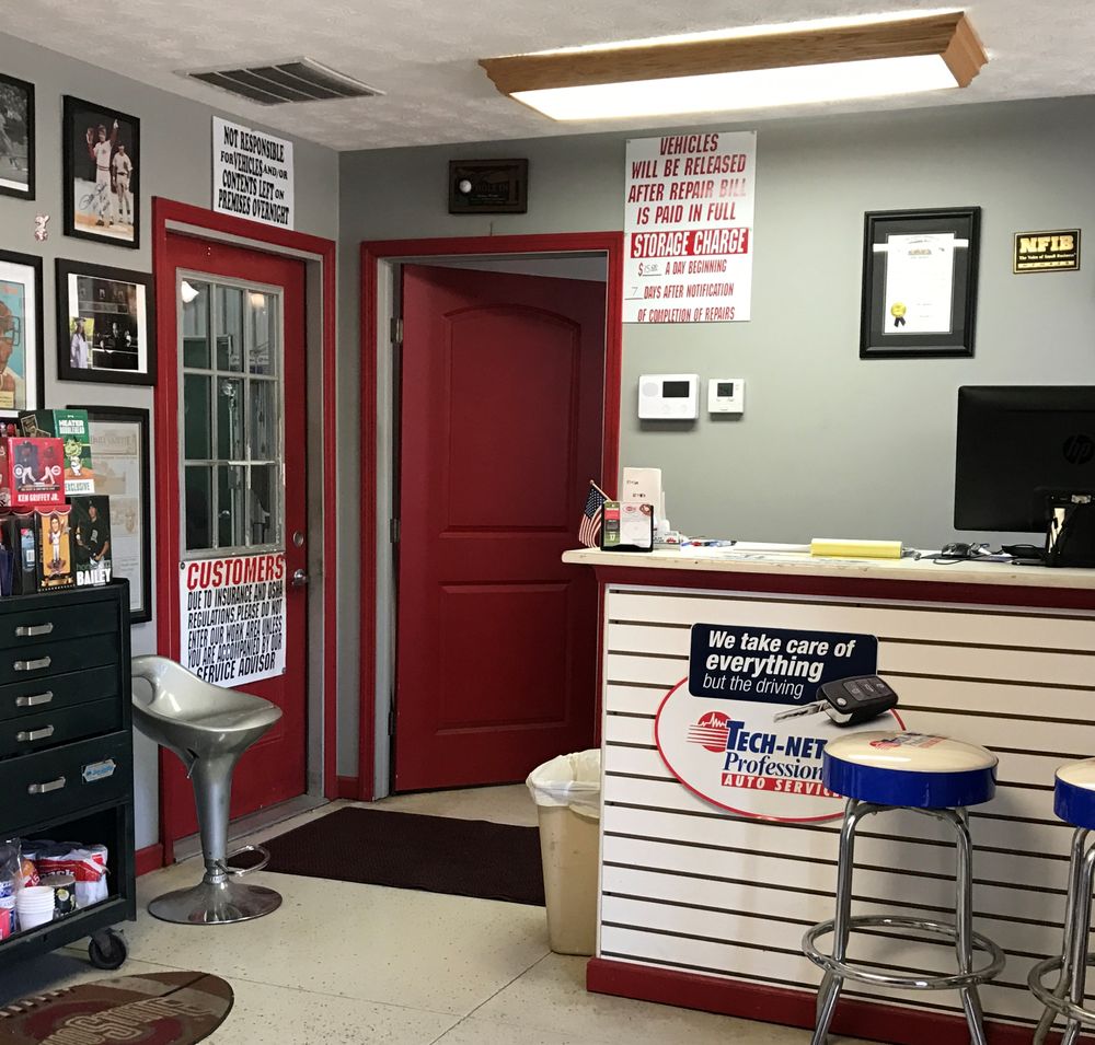 SELECT AUTO REPAIR - Updated December 2025 - 29 Photos - 984 Cincinnati ...